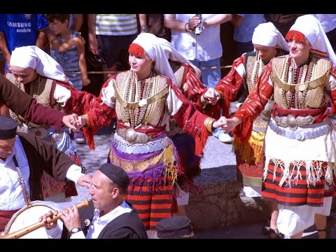 Macedonian Folk Costumes part one | DanceUs.org