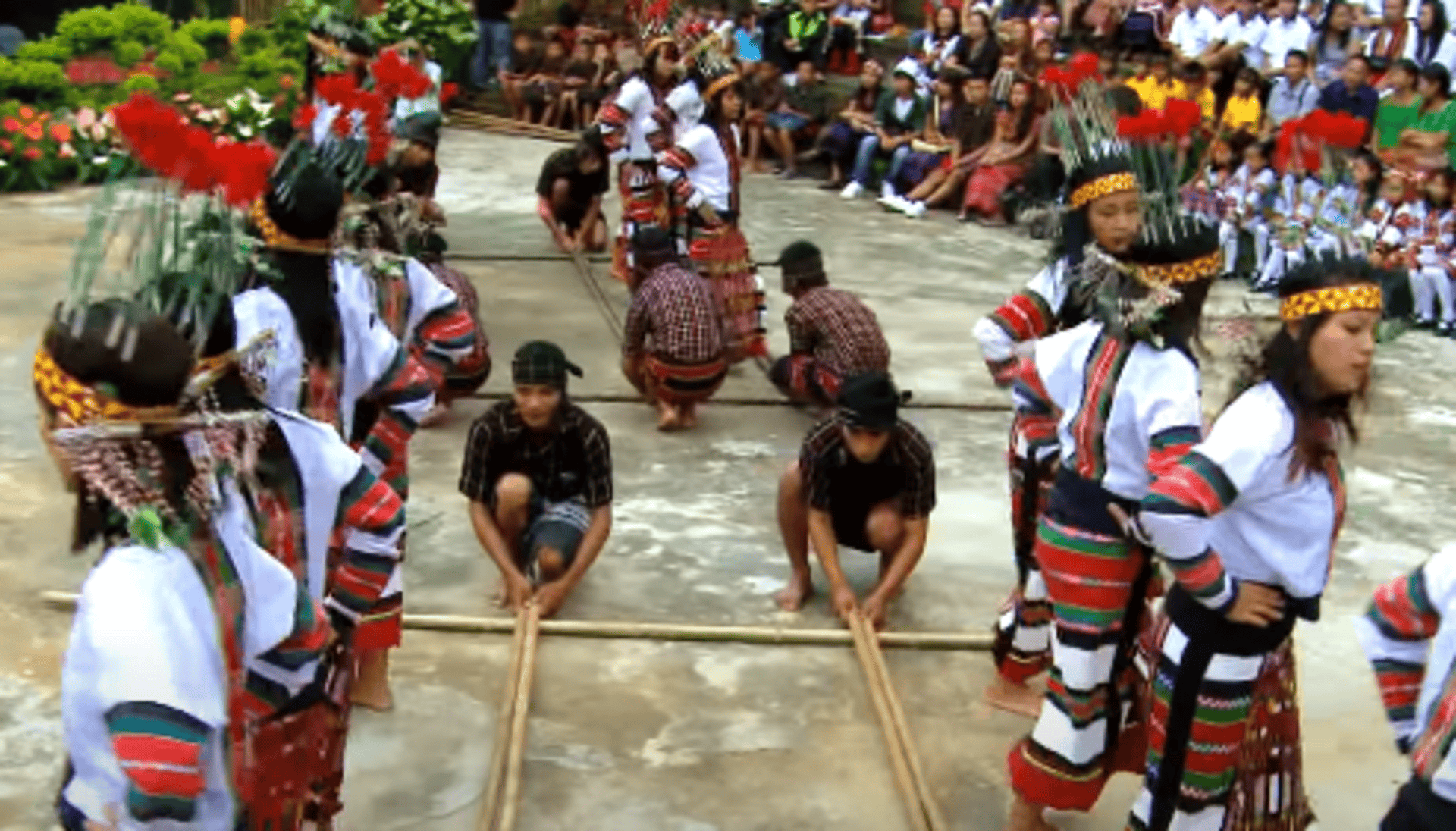 Cheraw dance in Mizoram: Origin, History, Costumes, Style, Technique ...