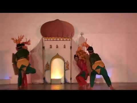 SAGAYAN - PHILIPPINE FOLK DANCE (MUSLIM SUITE) | DanceUs.org