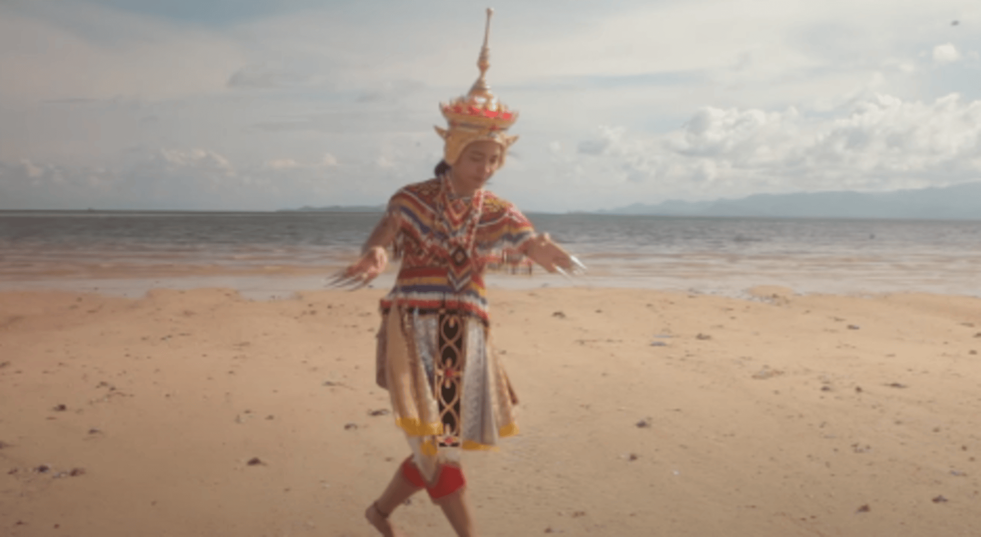 Menora Dance In Thailand: Origin, History, Costumes, Style, Technique ...