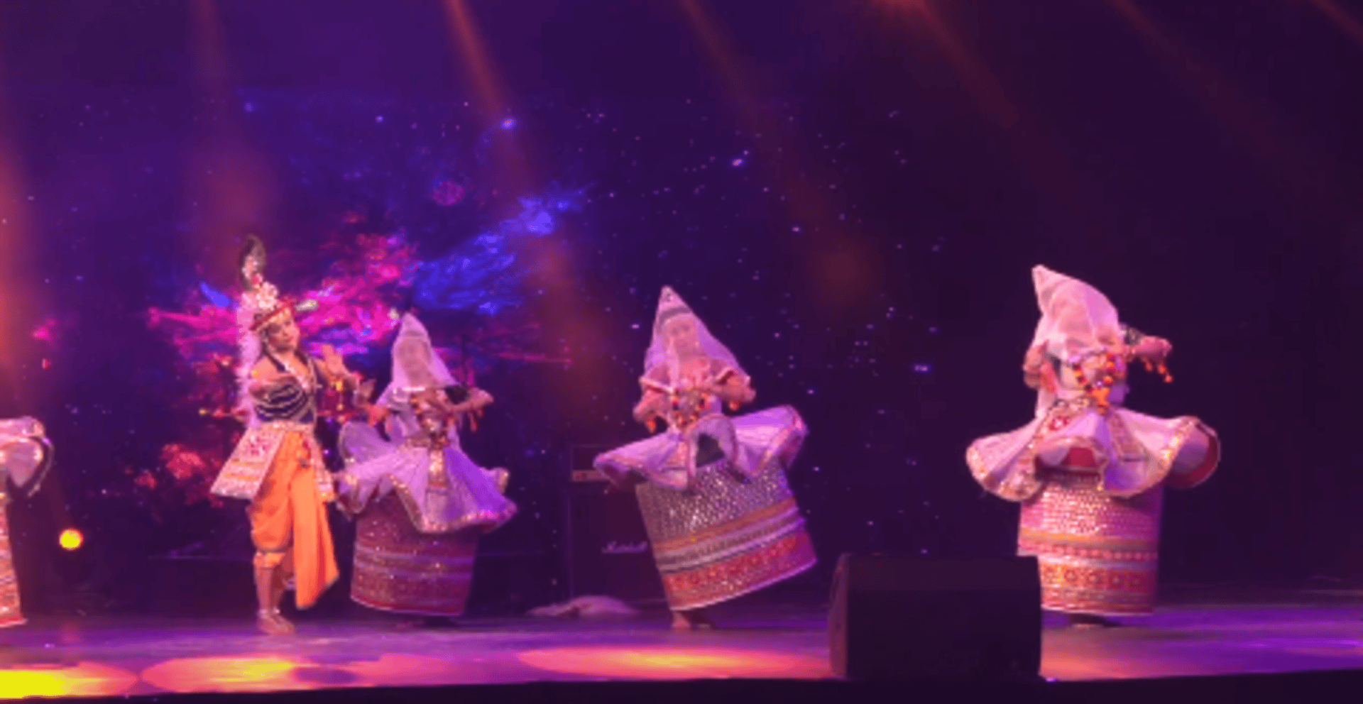 Raas Leela Dance In Uttar Pradesh India: Origin, History, Costumes ...