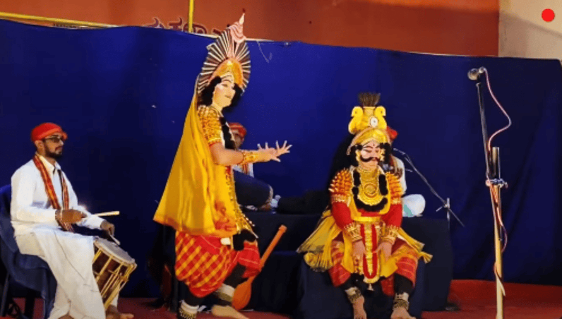 Yakshagana dance in Karnataka India: Origin, History, Costumes, Style ...