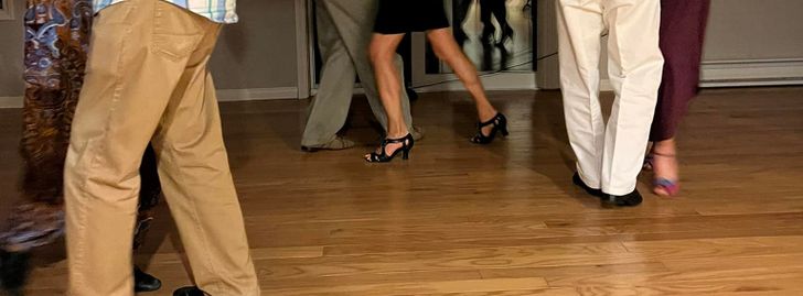 Sunday Night Tango On Cape At Misha's - Yarmouth, MA | DanceUs.org