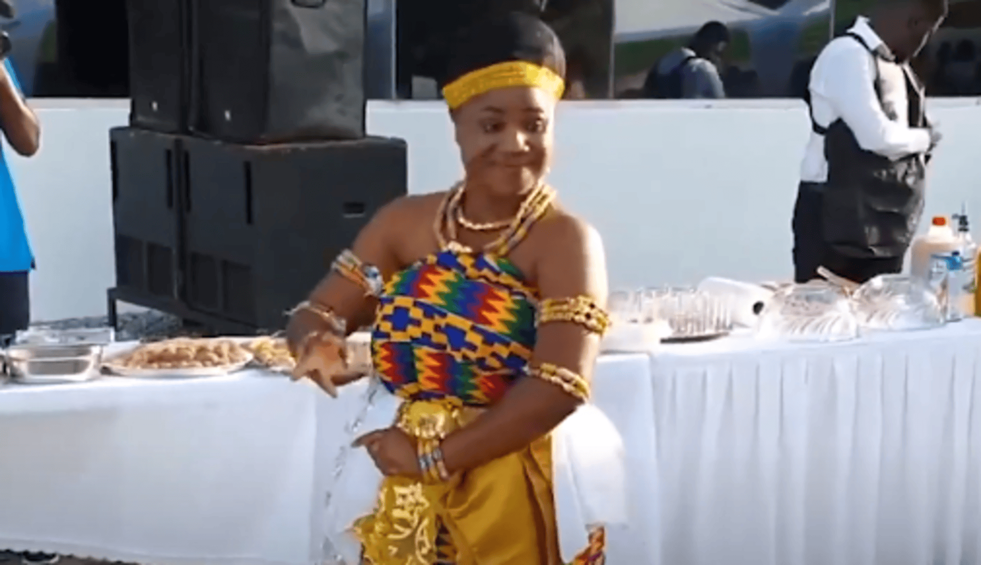 Adowa Dance in Ghana: Origin, History, Costumes, Style, Technique ...