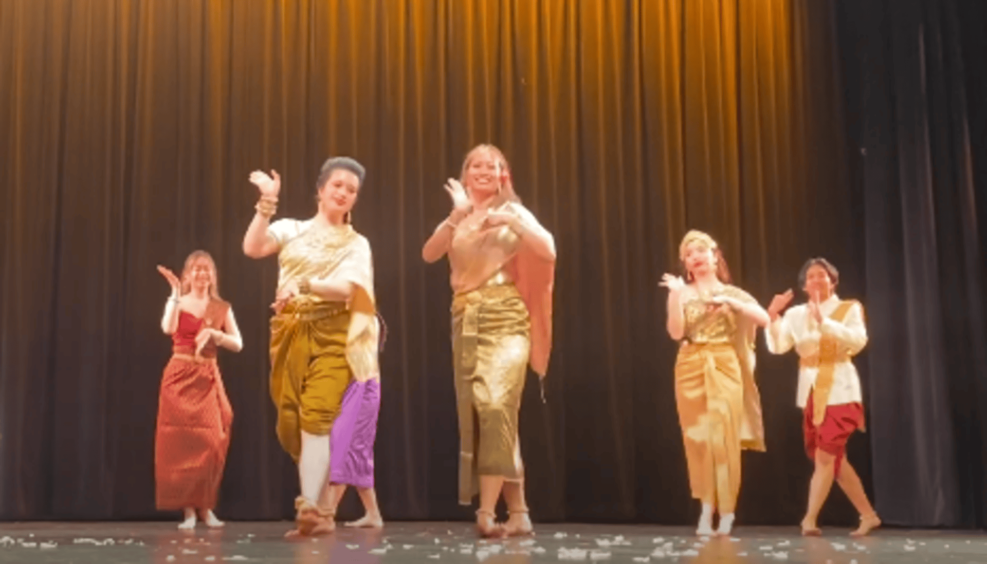 Romvong Dance In Thailand: Origin, History, Costumes, Style, Technique ...