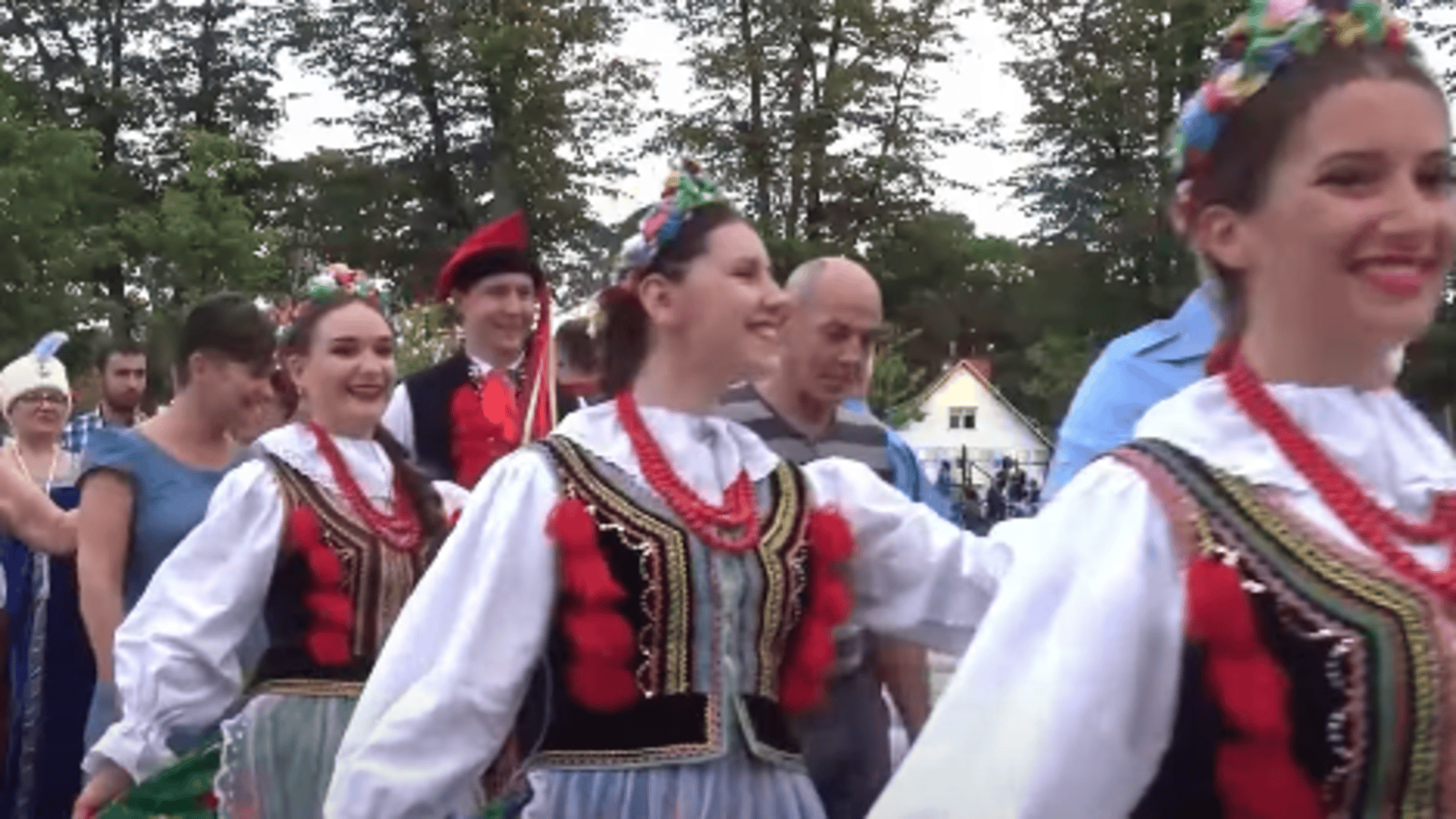 Polonaise Dance In Poland: Origin, History, Costumes, Style, Technique ...