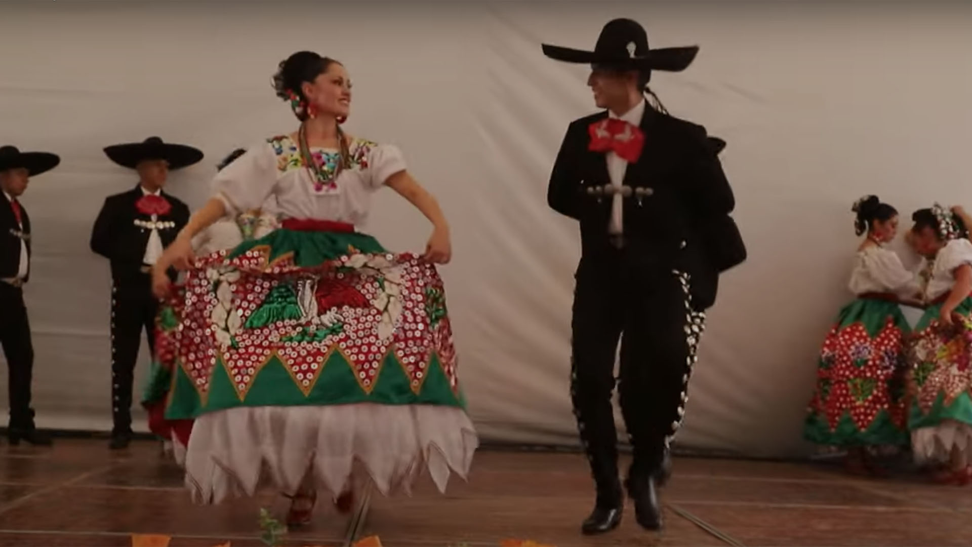 Jarabe Tapatío: The Ultimate Guide to the Mexican Hat Dance - The History of Jarabe Tapatío ...